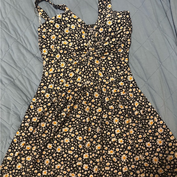 Derek Heart | Dresses | Derek Heart Black And Yellow Floral Mini Dress ...
